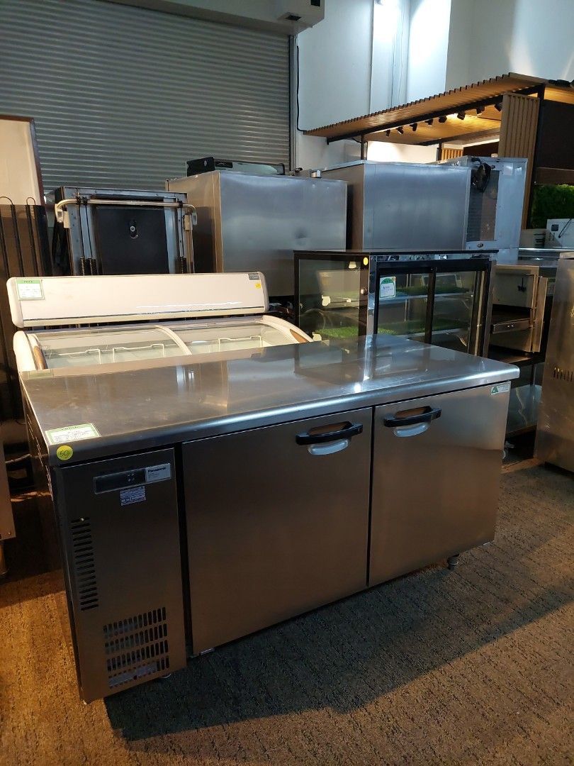 Panasonic Counter Freezer, Dim : 1500mm x 750mm x 850mmh, Power : 13AMP ...