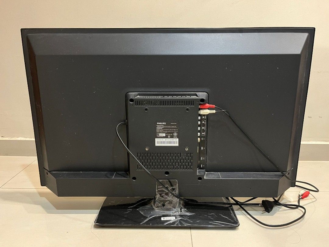 Philips 32 inch TV, TV & Home Appliances, TV & Entertainment, TV on ...