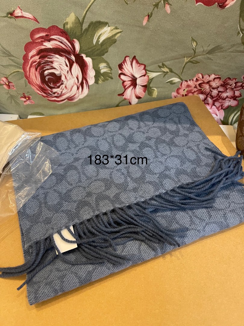 READY STOCK AUTHENTIC COACH unisex F76057 SHAWL, Luxury, Accessories on ...