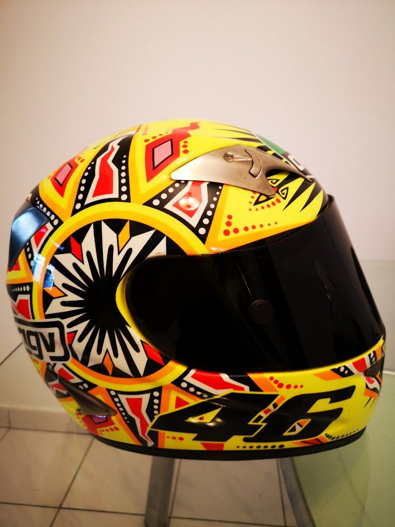 Rossi 46 Carbon helmet, Motorcycles, Motorcycle Accessories on Carousell