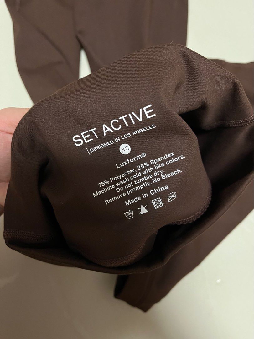 Set Active Coco Luxform Set, Women's Fashion, Activewear on Carousell