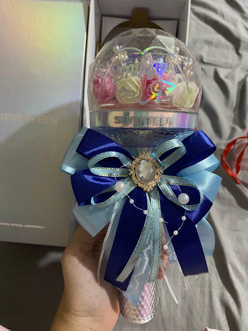 Seventeen Lightstick/Carrat/ Official SVT Lightstick, Hobbies & Toys ...