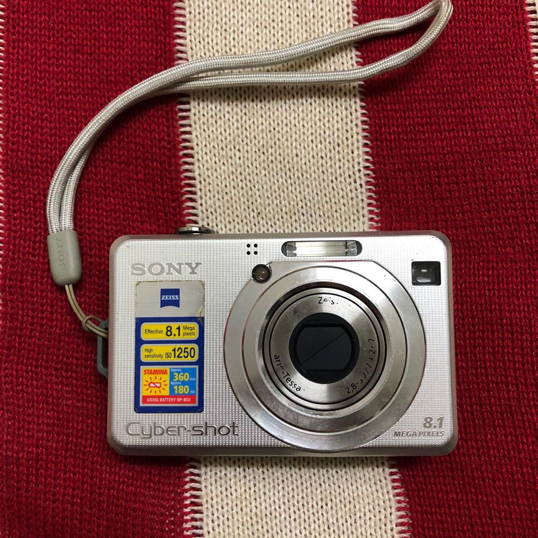 Sony Cybershot DSC-W100 Digital Camera, Photography, Cameras on Carousell
