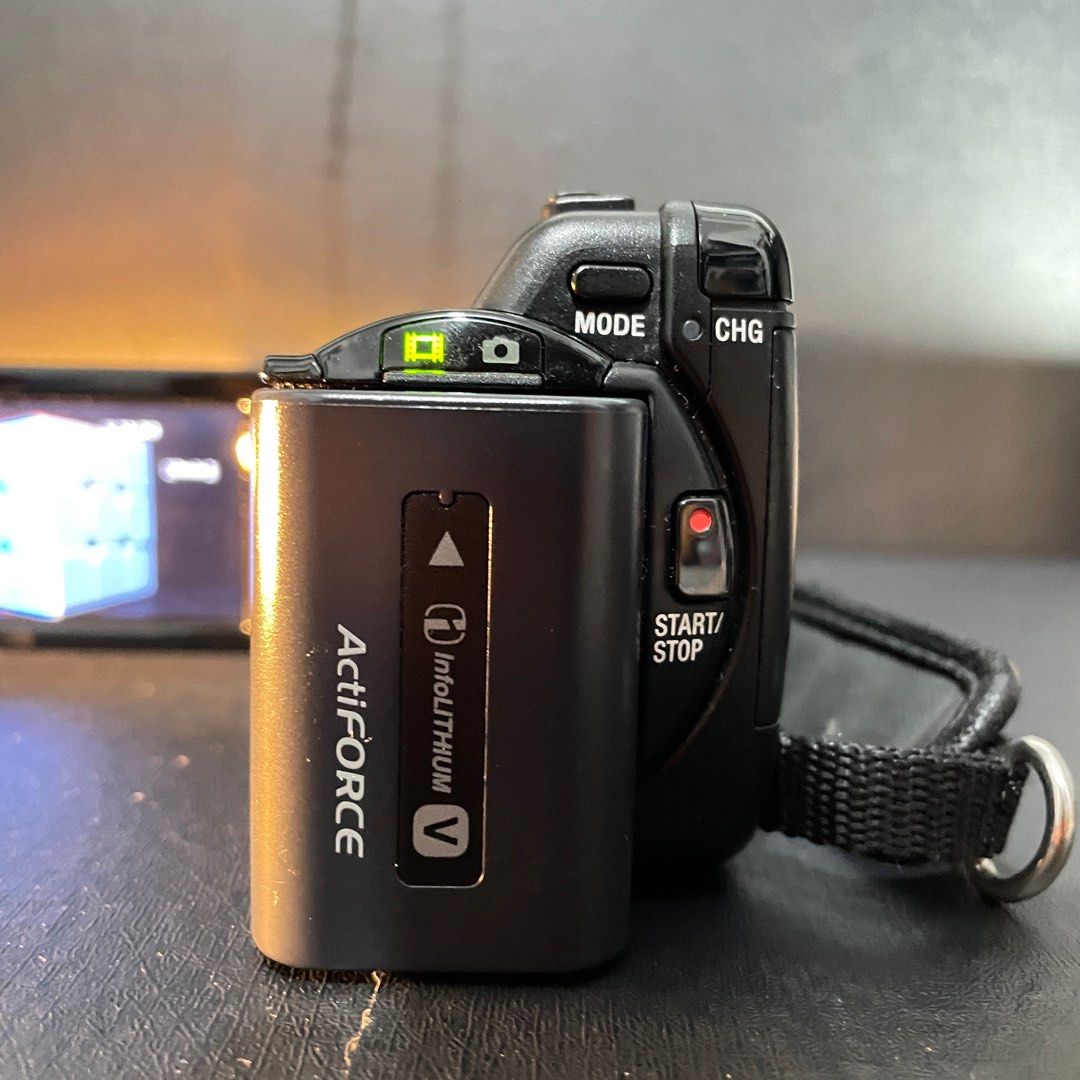 Sony Handycam HDR XR 155, Photography, Video Cameras on Carousell
