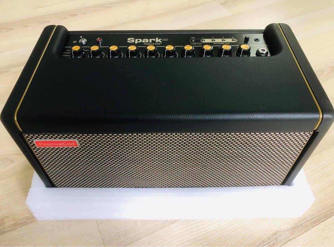 Spark amp (Guitar amplifier), Hobbies & Toys, Music & Media, Musical ...