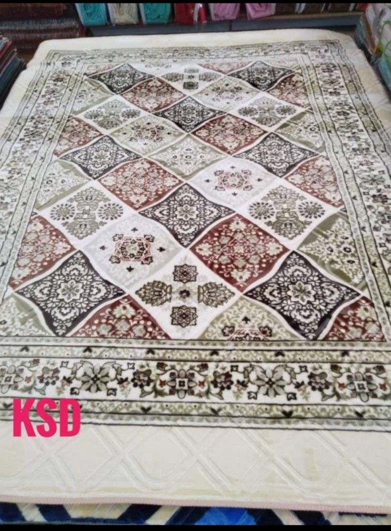 THICK MING CARPETS (KING SIZE), Furniture & Home Living, Home Decor ...