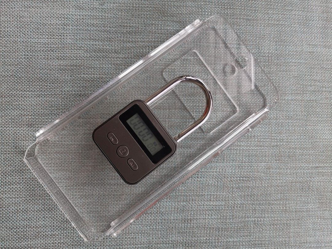 Timer lock and phone jail case, Mobile Phones & Gadgets, Mobile ...