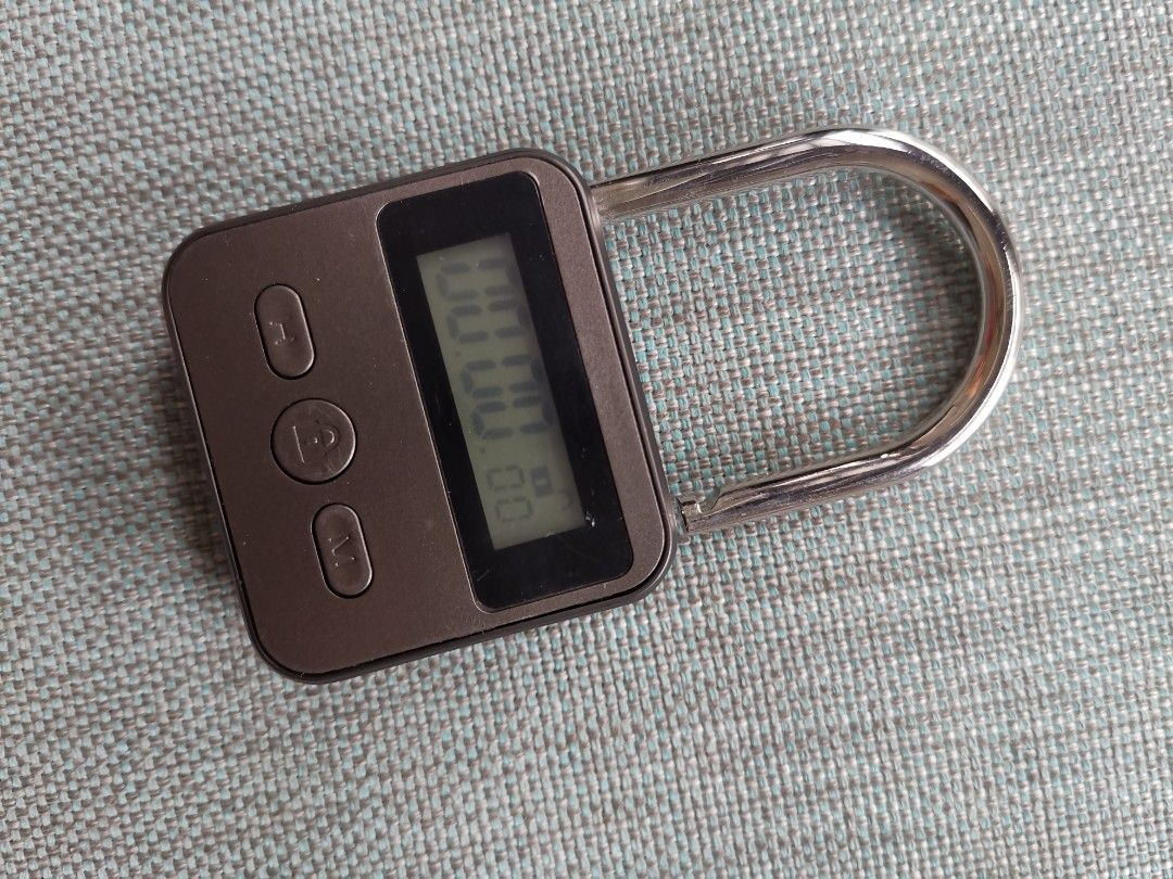 Timer lock and phone jail case, Mobile Phones & Gadgets, Mobile ...