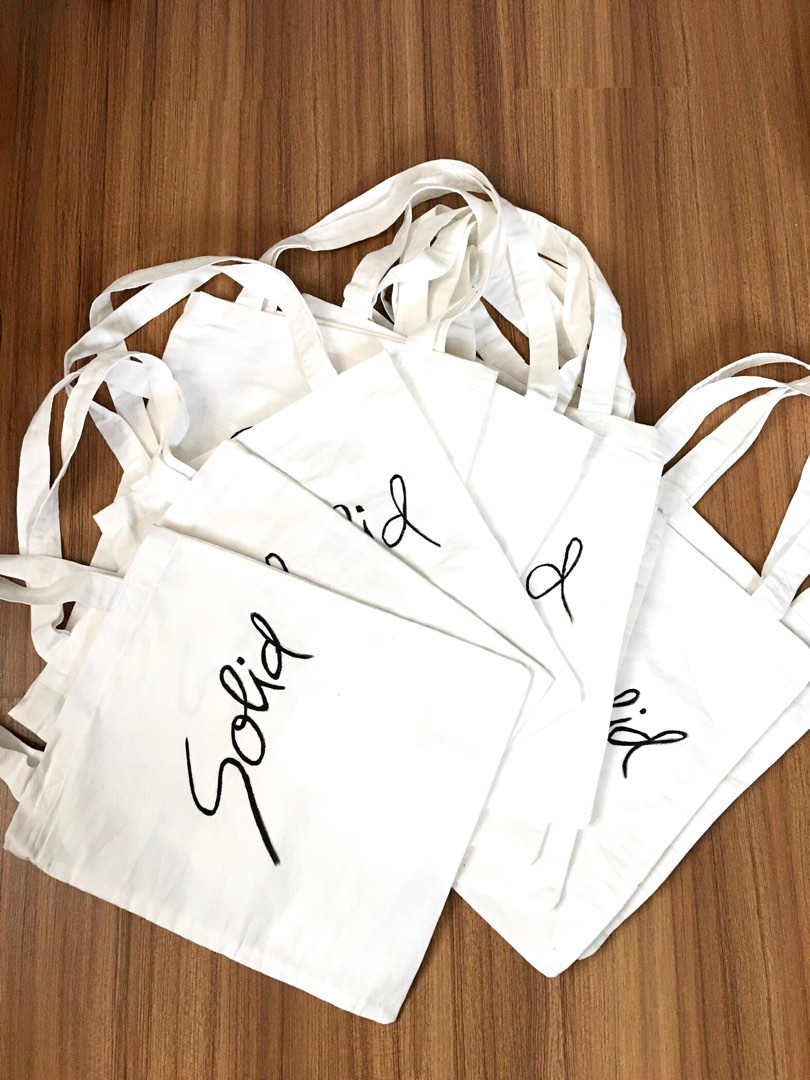 Tote Bag (customised hand print) on Carousell