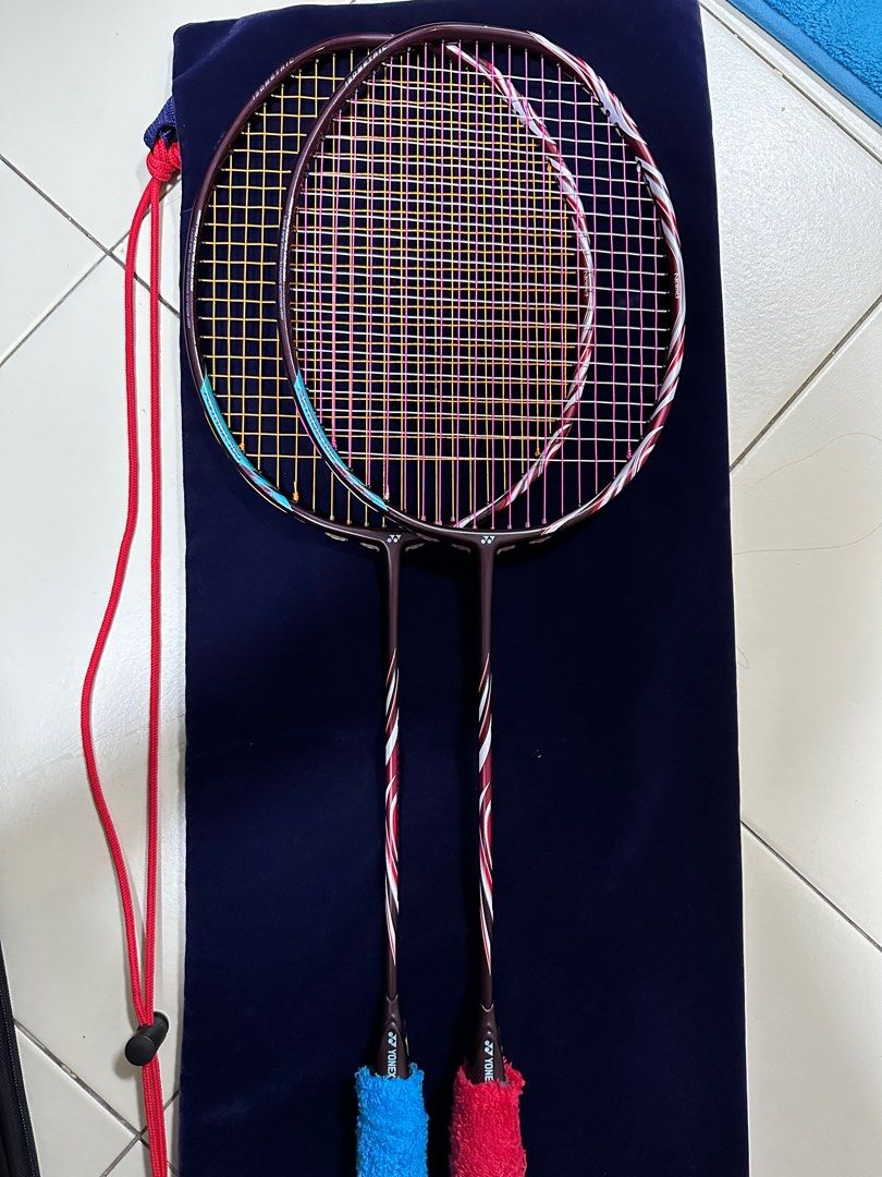 Yonex Astrox 100ZZ Kurenai, Sports Equipment, Sports & Games, Racket ...
