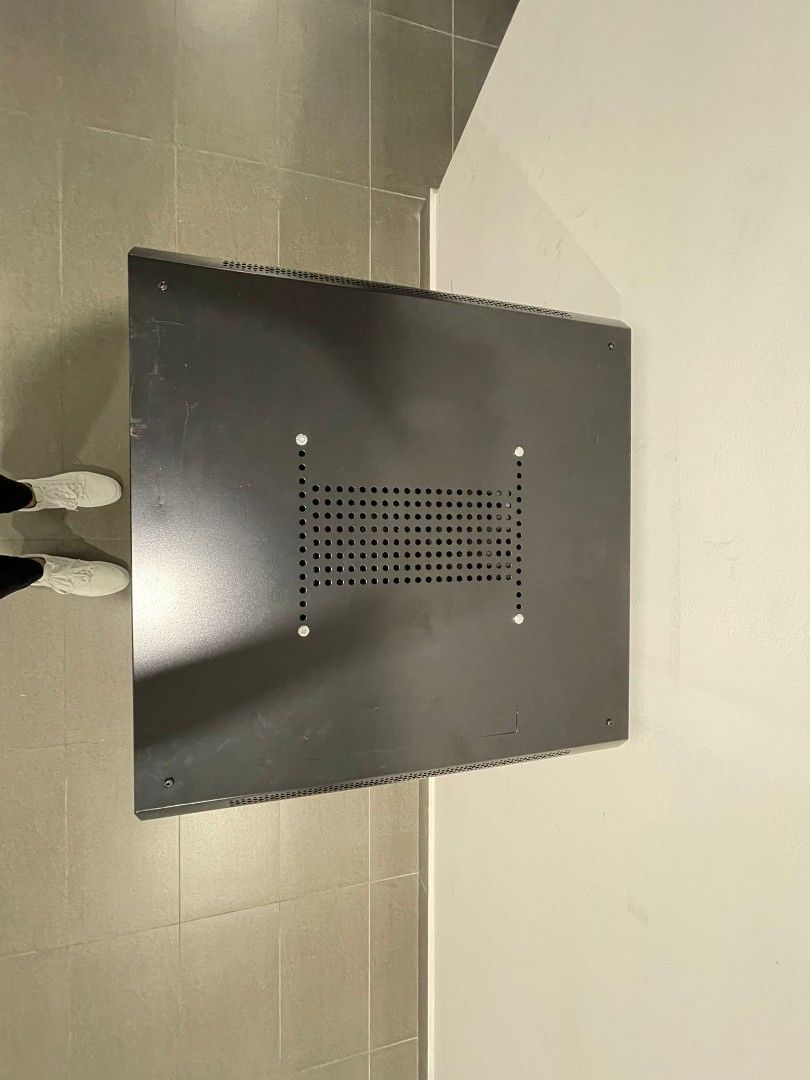 18U server rack CCTV data storage patch panel cabinet, Computers & Tech ...