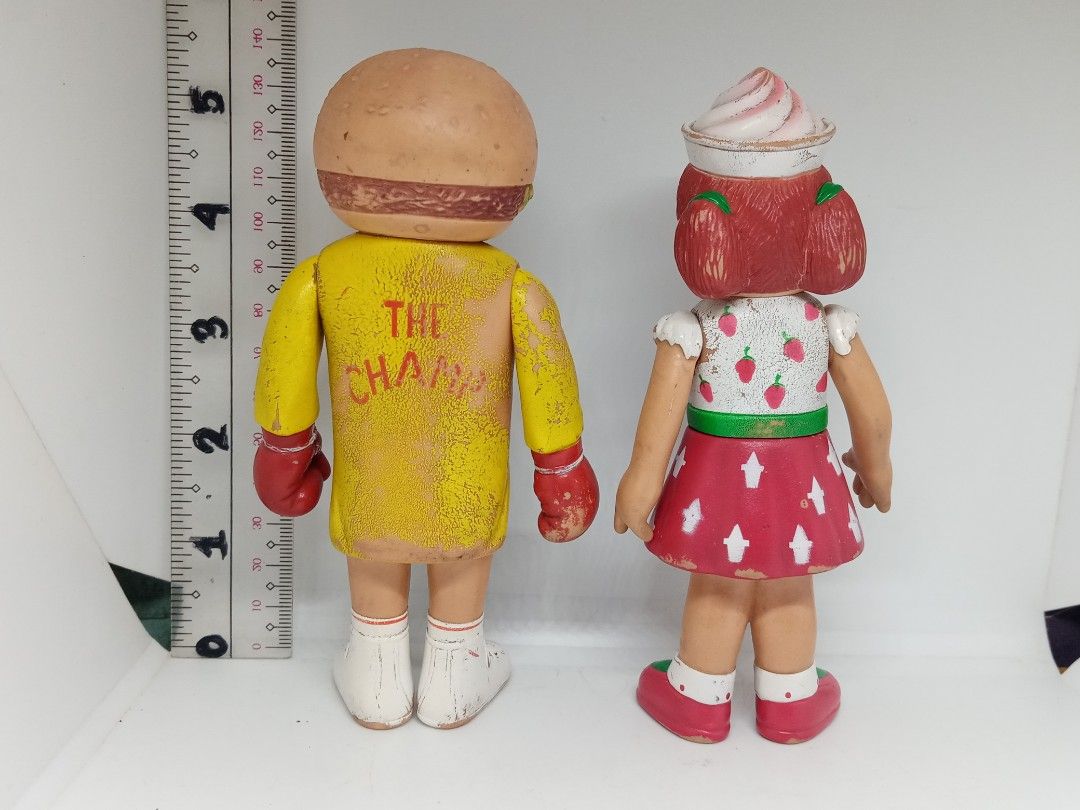 1980s Jollibee Standee Champ & Twirlie, Hobbies & Toys, Memorabilia ...