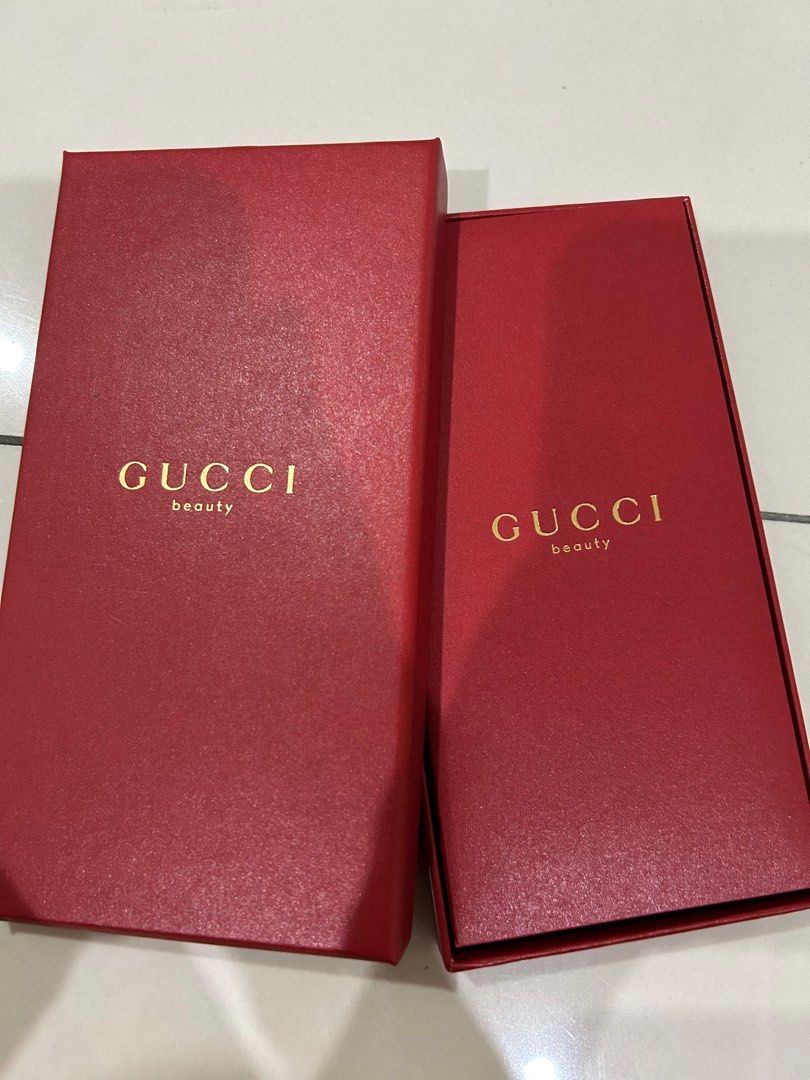 Authentic brand new Gucci Beauty 10pc red packet set with box, Luxury ...