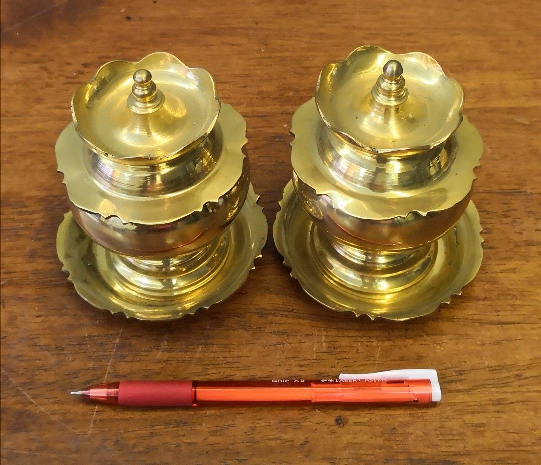Bekas bunga rampai with tray brass tembaga 2, Hobbies & Toys ...
