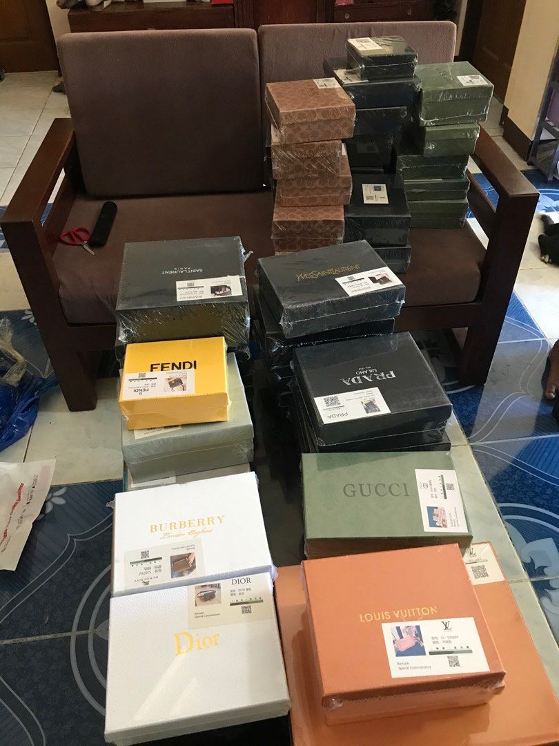 Branded bags bundle on Carousell