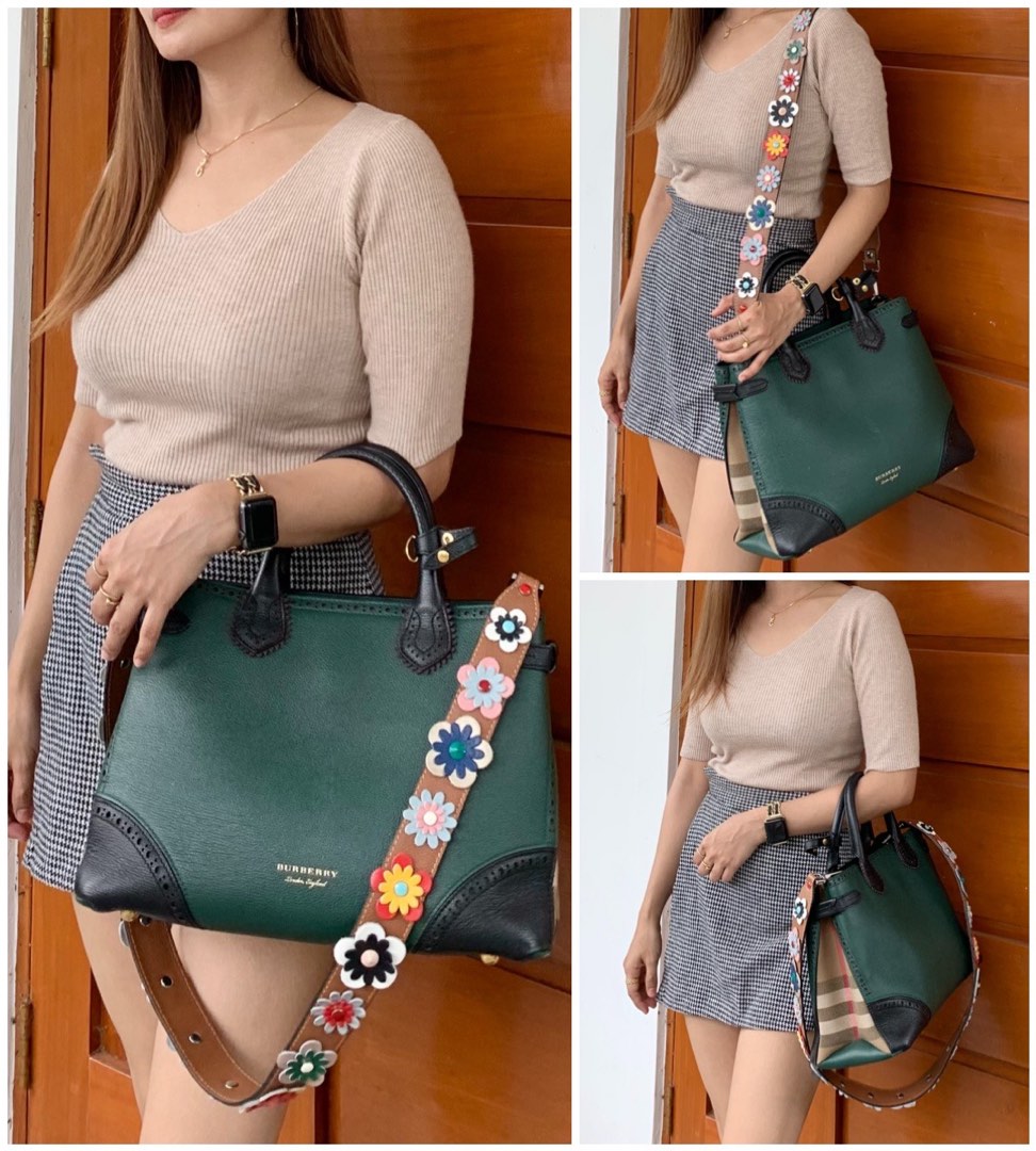 Burberry Banner in Forest Green, Luxury, Bags & Wallets on Carousell