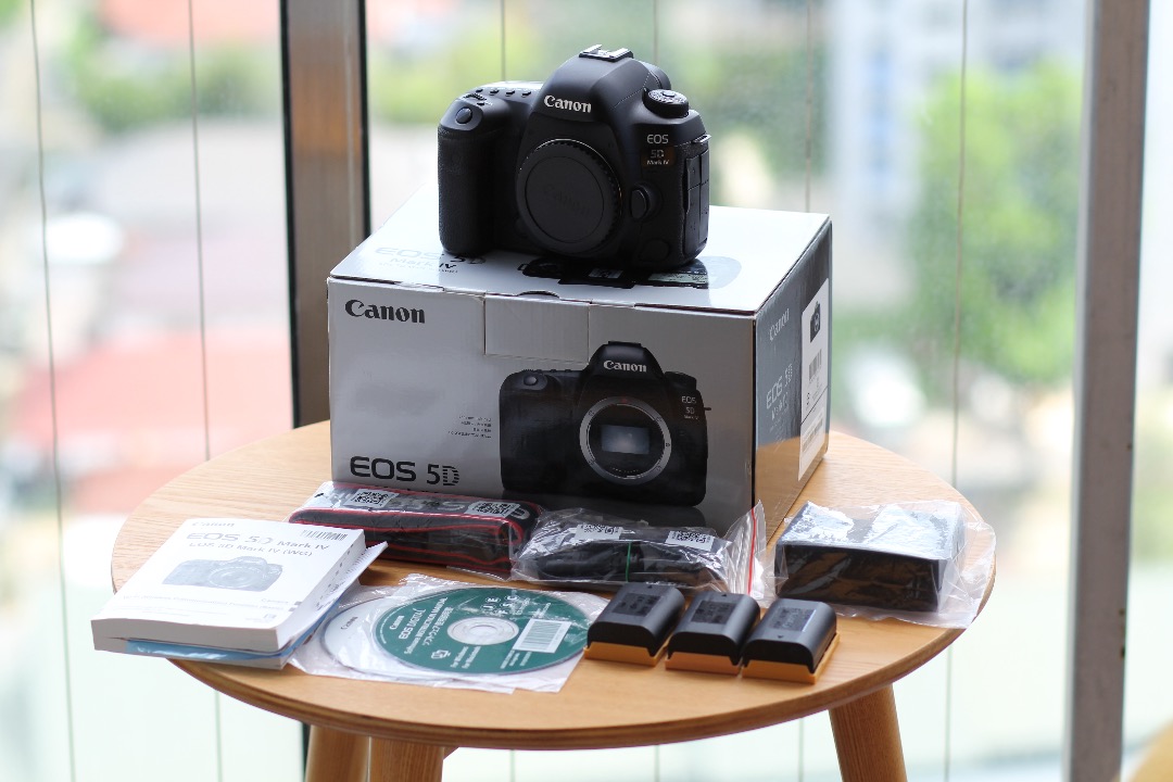 Canon 5D MK4 5D4 mark4 full set with box New Condition, Photography ...