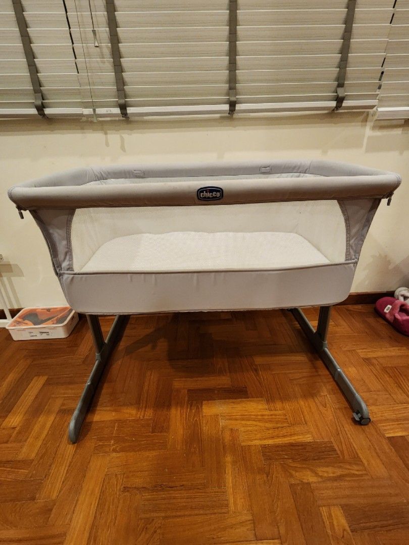 Chicco Next2Me CoSleeping Cot, Babies & Kids, Baby Nursery & Kids ...