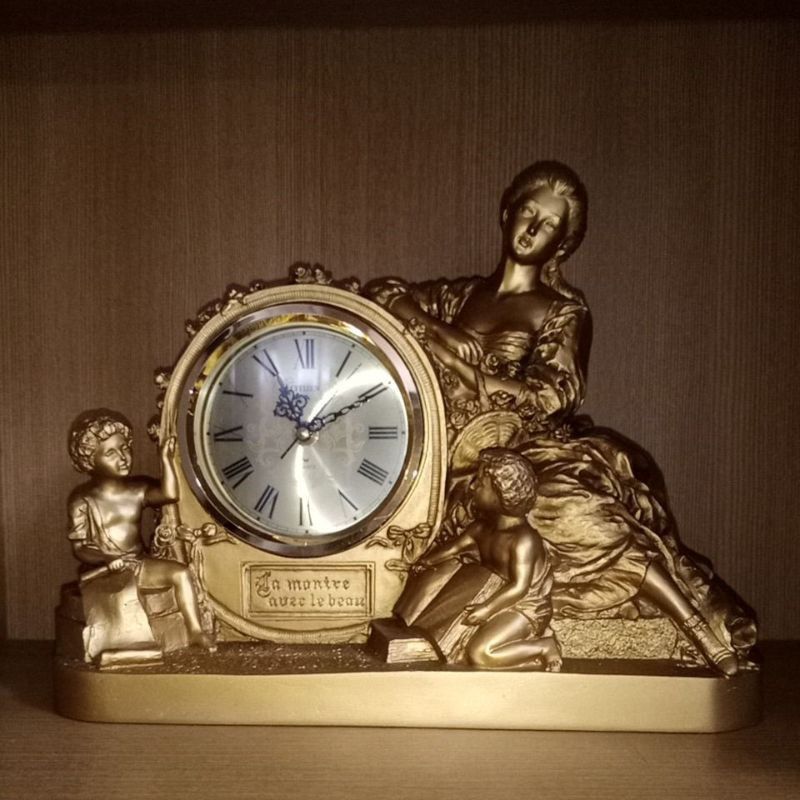 Citizen Clock Sculpture Display on Carousell