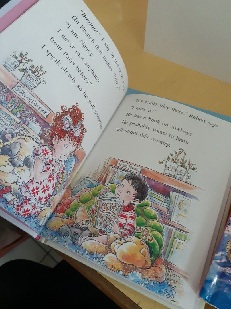 (ENG) Fancy Nancy Treasure Box Five Fancy Books Inside, Hobbies & Toys ...