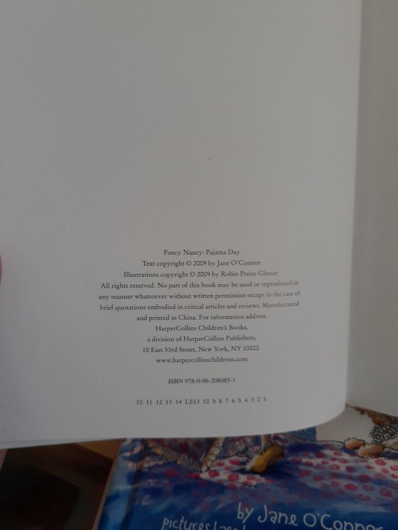 (ENG) Fancy Nancy Treasure Box Five Fancy Books Inside, Hobbies & Toys ...