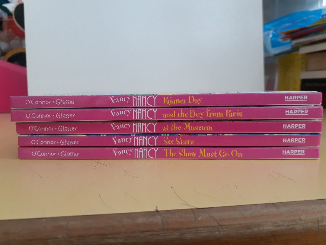 (ENG) Fancy Nancy Treasure Box Five Fancy Books Inside, Hobbies & Toys ...