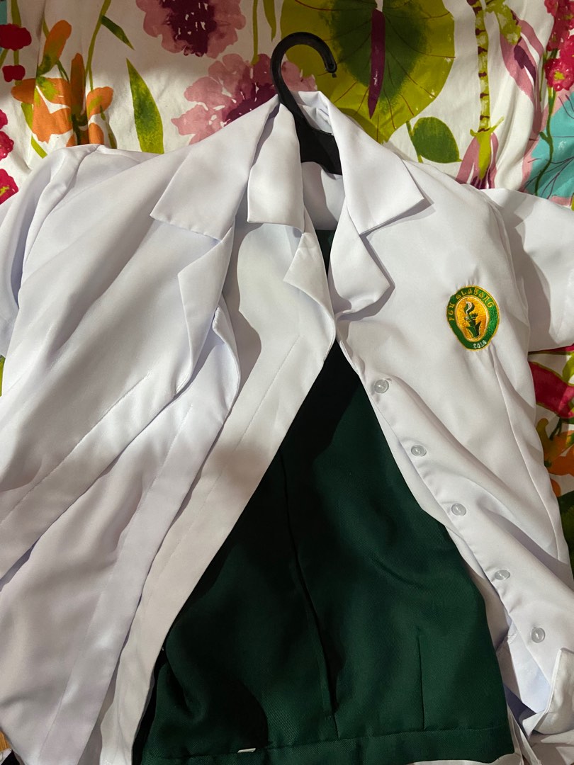 FEU Alabang (FEUA) Uniform, Women's Fashion, Coats, Jackets and ...