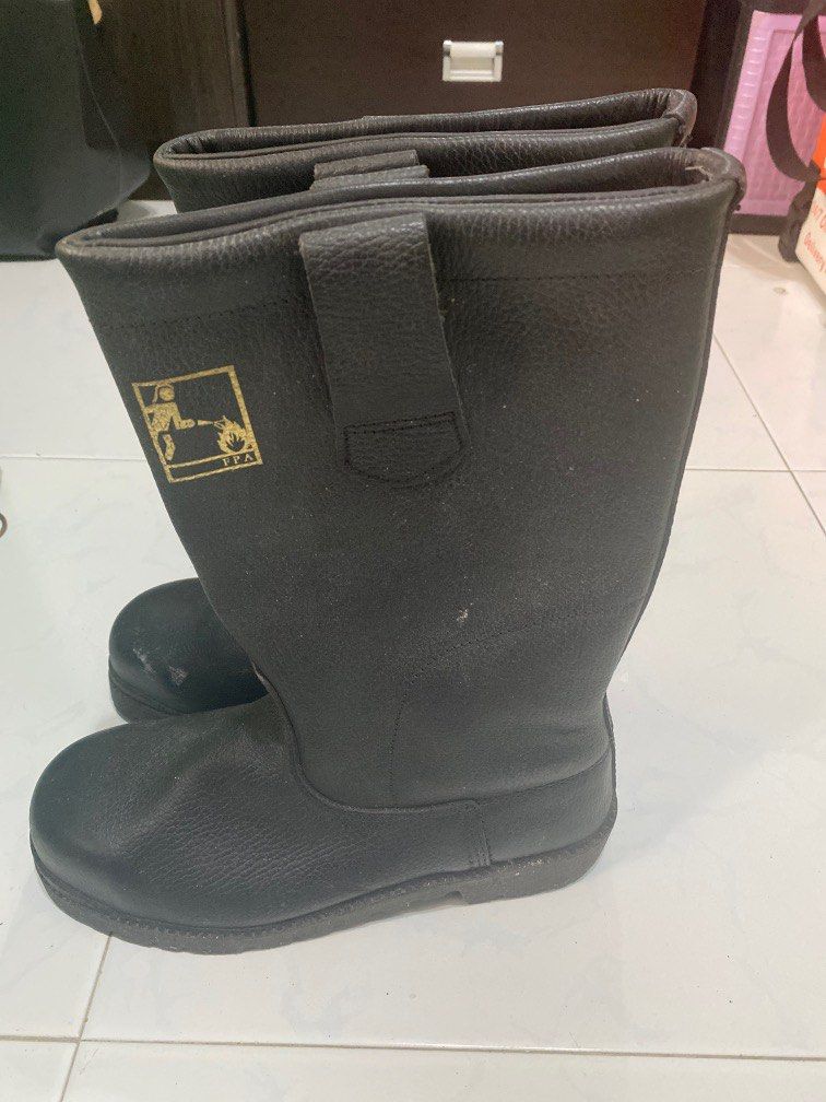 Firefighter boots, Men's Fashion, Footwear, Boots on Carousell