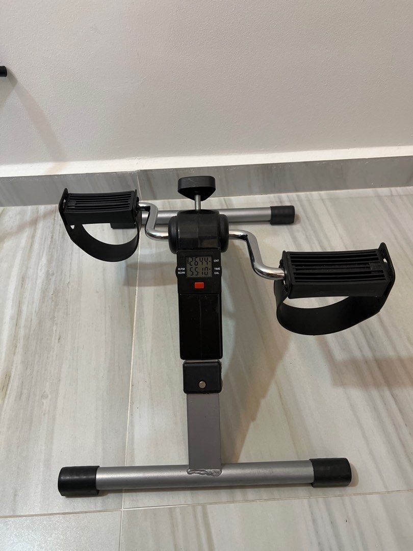 Foldable Exercise Mini Bike, Sports Equipment, Exercise & Fitness ...