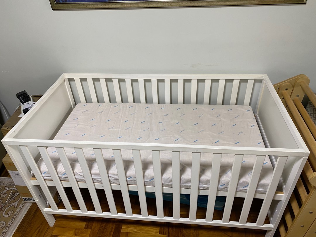 FREE White cot, Babies & Kids, Baby Nursery & Kids Furniture, Cots ...