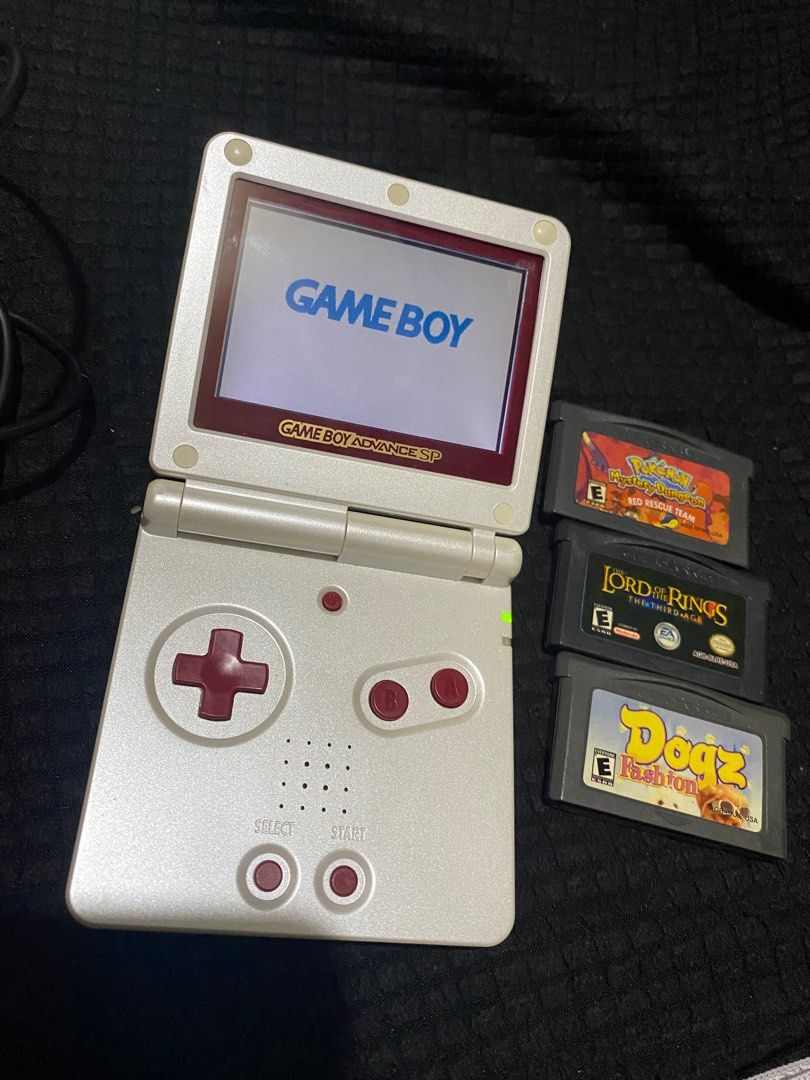 Gameboy Advance Sp Limited Edition Famicom on Carousell