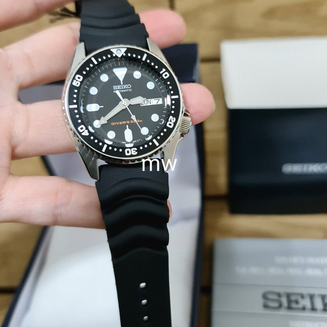 Genuine seiko automatic men's Gents boy size 200m resin automatic watch ...