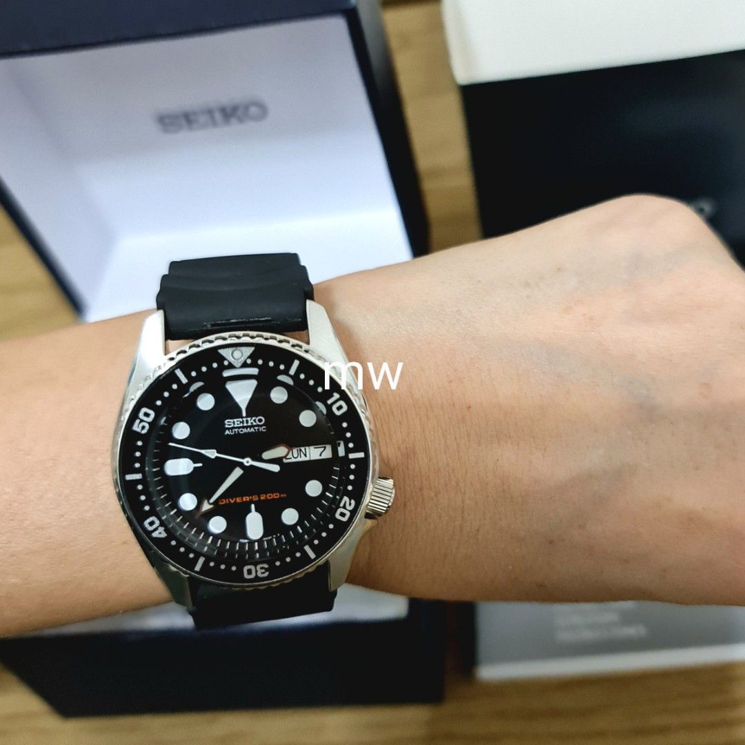 Genuine seiko automatic men's Gents boy size 200m resin automatic watch ...