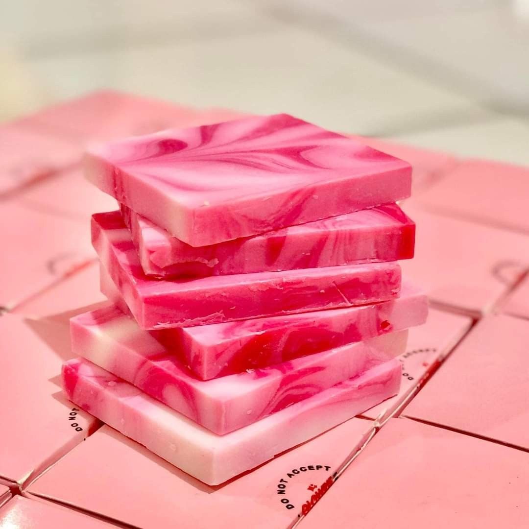 Glowrie Bleaching Soap (7 bars LIMITED EDITION), Beauty & Personal Care ...