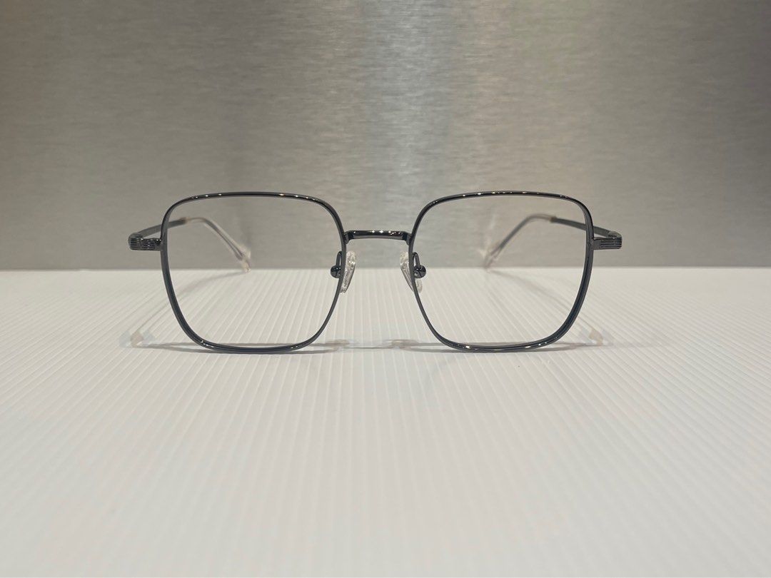 Gunmetal squarish titanium spectacles, Men's Fashion, Watches ...