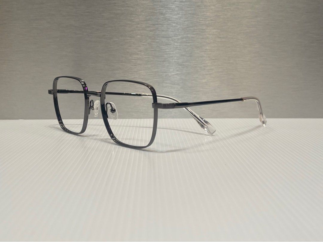 Gunmetal squarish titanium spectacles, Men's Fashion, Watches ...
