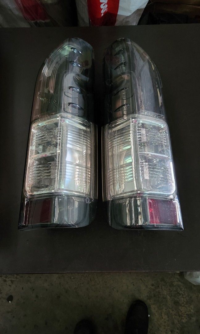 Hiace tail light super GL, Car Accessories, Accessories on Carousell