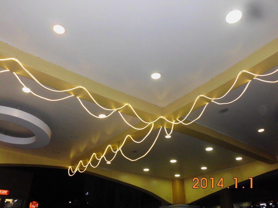 HP CW450T (MAROON), Photography, Cameras on Carousell