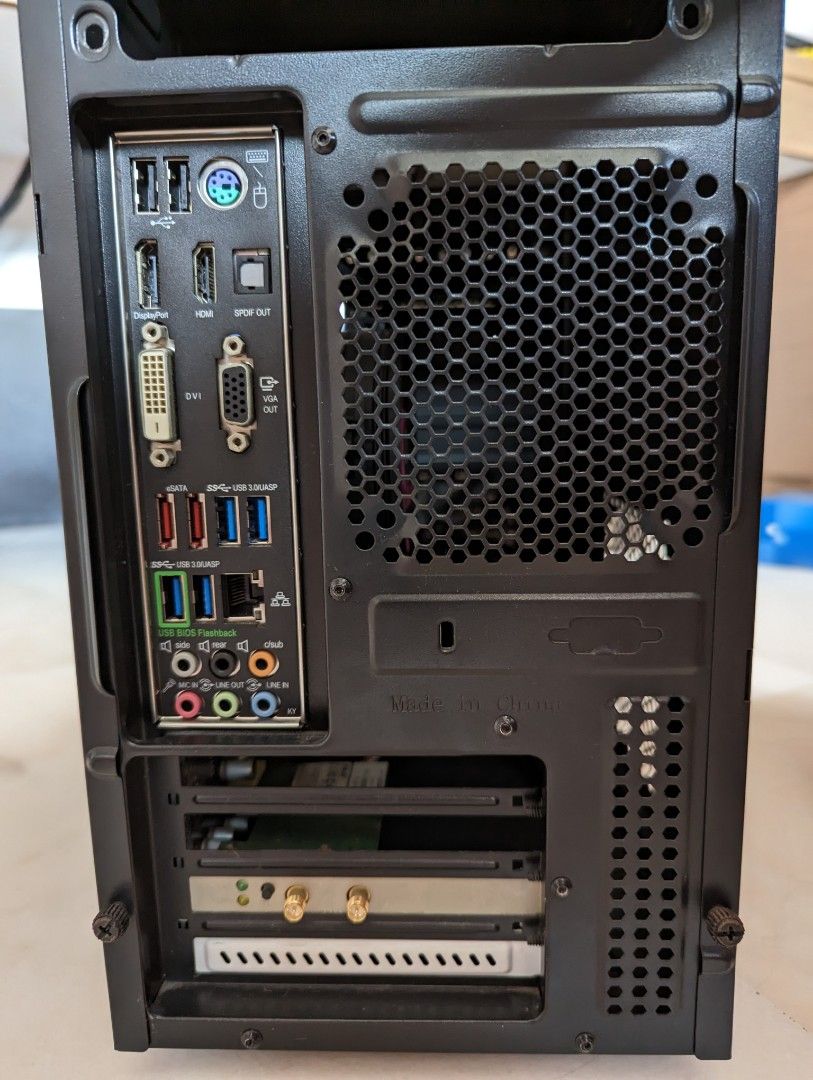 Intel i7-4771 CPU, Asus Motherboard, Kingston Ram 4gb, Coolermaster CPU ...