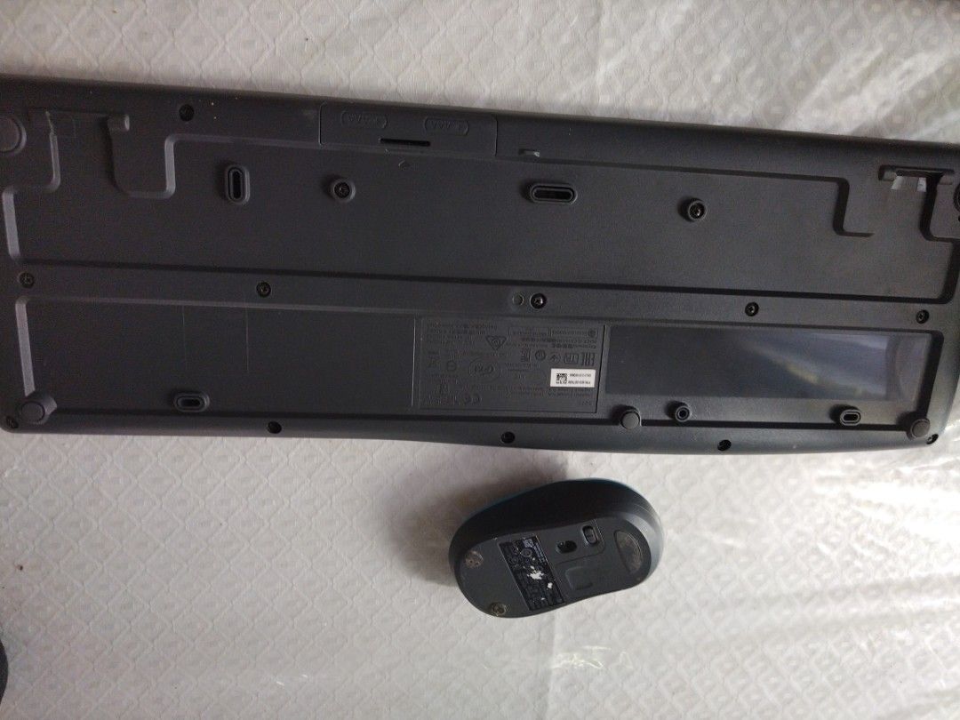 Logitech Keyboard And Mouse Computers And Tech Parts And Accessories Computer Keyboard On Carousell