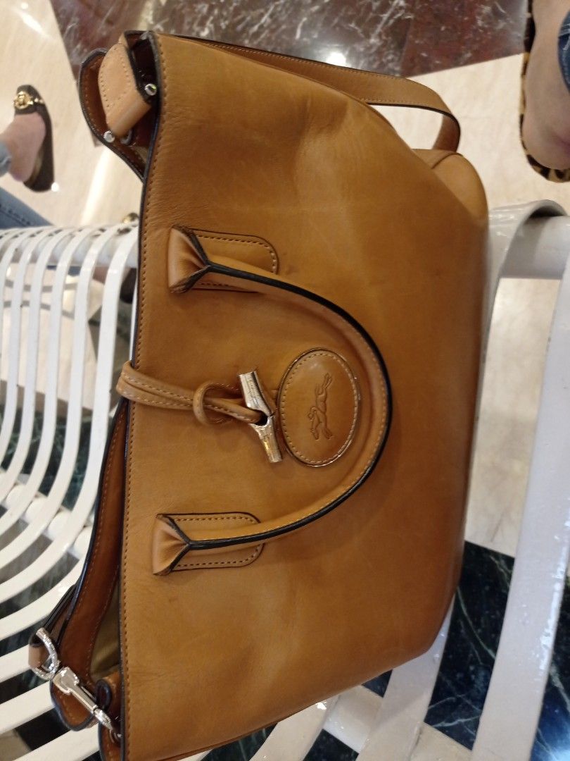 Longchamp heritage, Fesyen Wanita, Tas & Dompet di Carousell