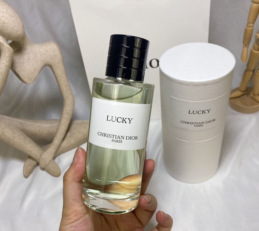 Lucky Dior Perfume 125ml Edp, Beauty & Personal Care, Fragrance ...
