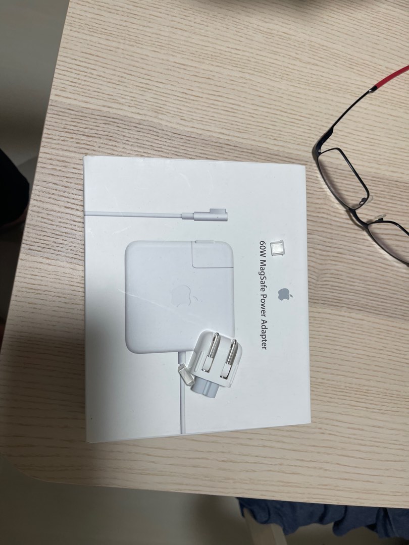 MagSafe 1 charger for Apple laptop, Computers & Tech, Laptops ...