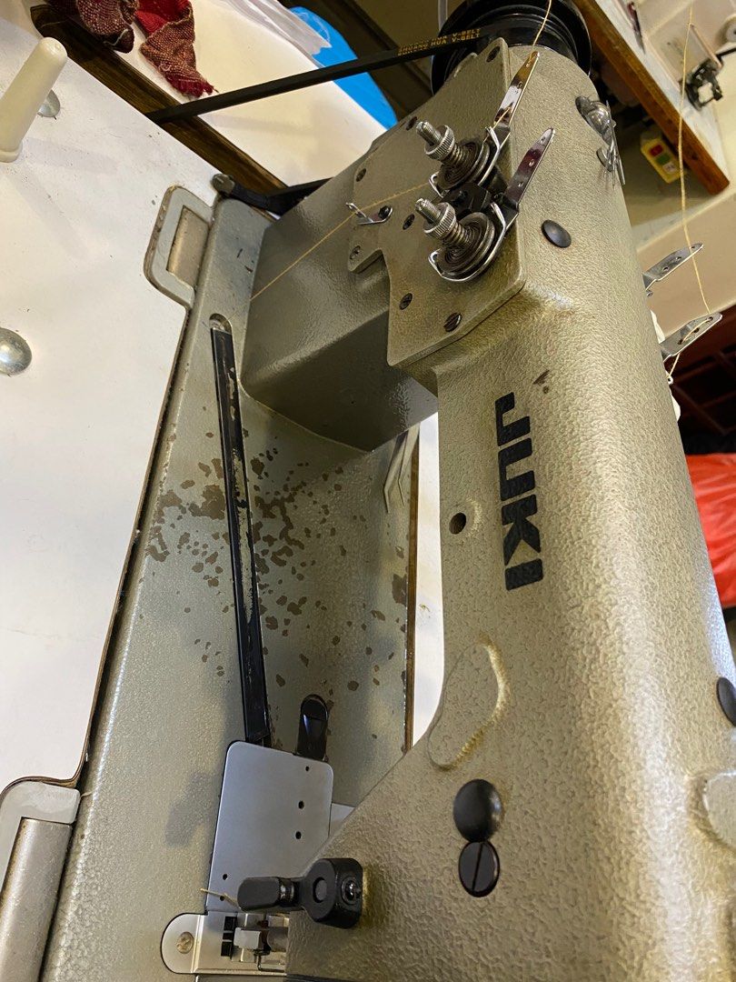 Mesin jahit rantai Juki, Services, Others on Carousell