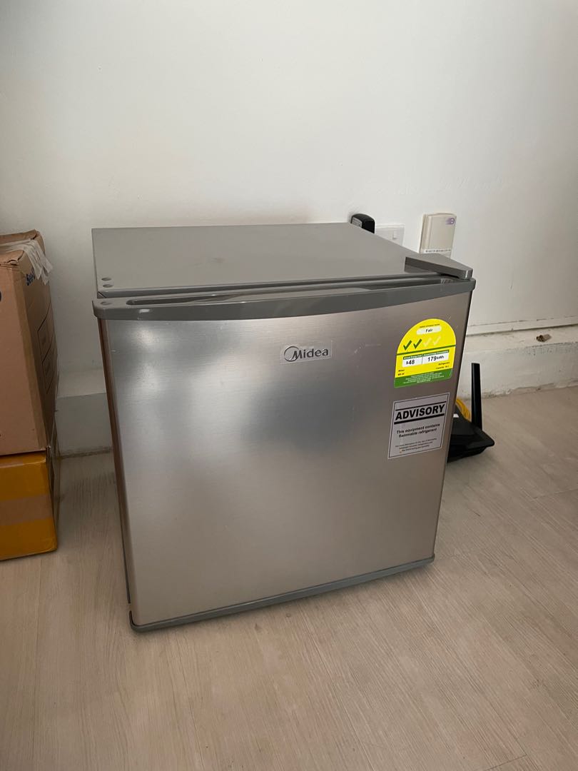 Midea Mini Fridge, TV & Home Appliances, Kitchen Appliances ...