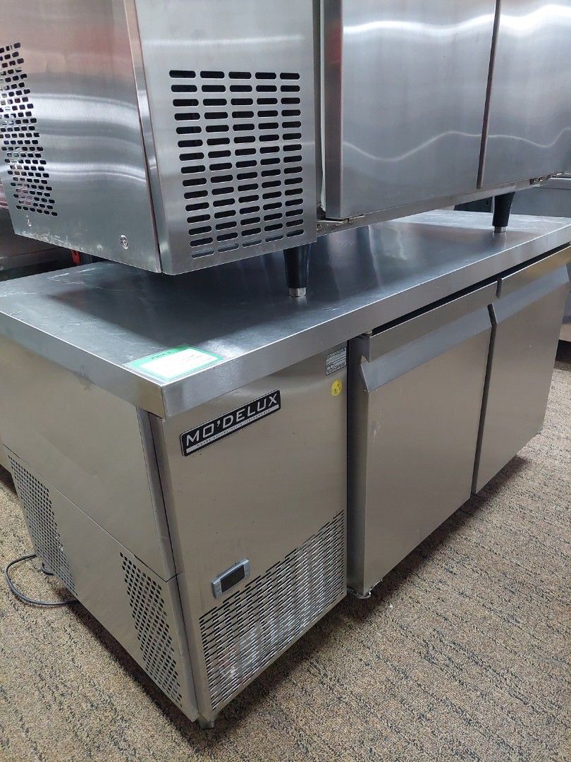 Modelux Chiller, Dim : 1500mm x 750mm x 850mmh, Temp : 2 Degree to 6 ...