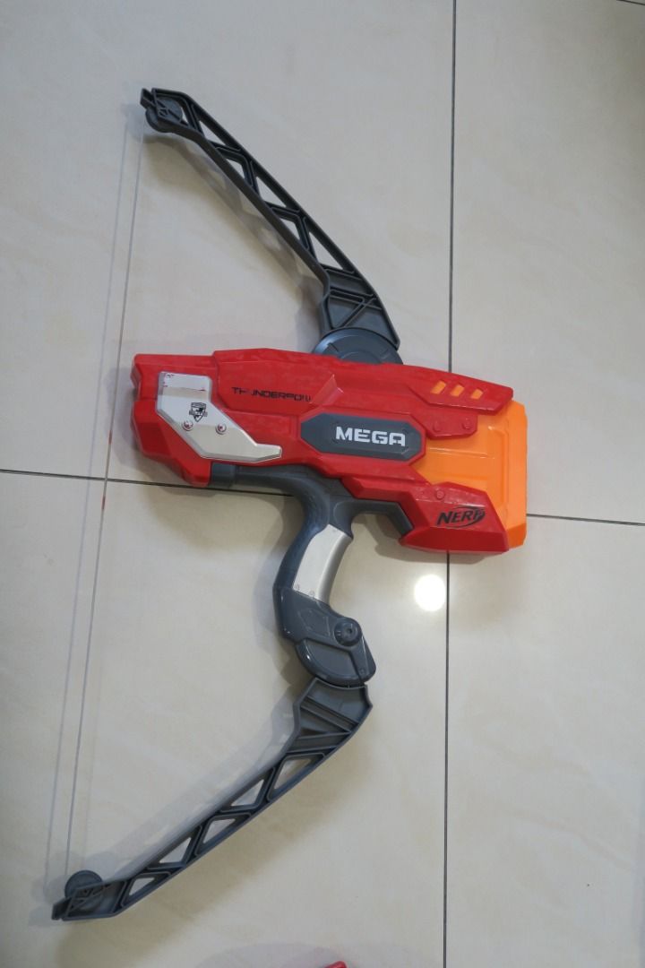 Nerf Guns (11) with Bullets, Nerf Eyewear Protector, Avenger Blowdart ...