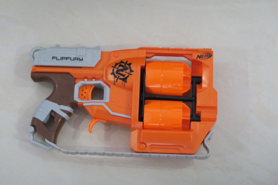 Nerf Guns (11) with Bullets, Nerf Eyewear Protector, Avenger Blowdart ...