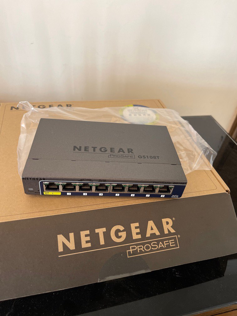 Netgear prosafe gs-108t 8-port gigabit switch, 電腦＆科技, 電腦周邊及配件, 電腦周邊產品 ...