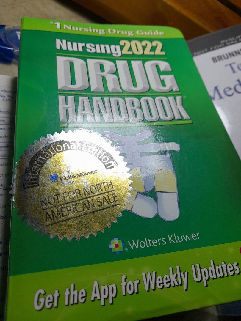 NURSING 2022 DRUG HANDBOOK (HARDCOPY), Hobbies & Toys, Books & Magazines, Textbooks on Carousell